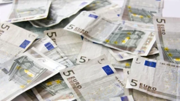 Vals geld | Geld | Schooltv