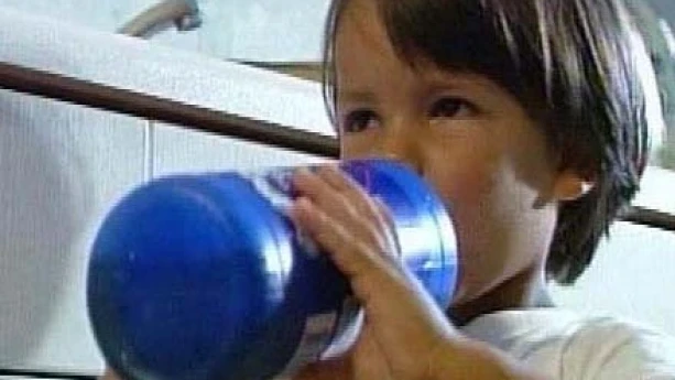 Wat moet je doen bij vergiftiging? | Schooltv