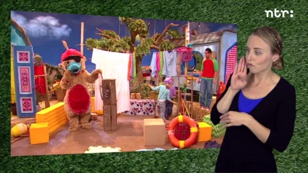Hoelahoep met gebarentolk | Schooltv