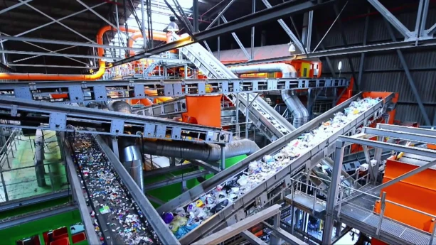 Hoe kun je plastic het beste recyclen? | Schooltv