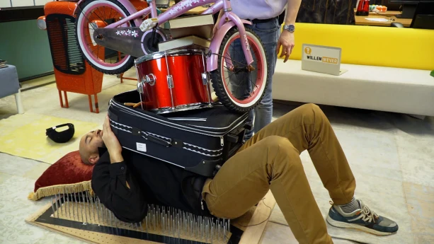 Kan je slapen op een spijkerbed? | Schooltv