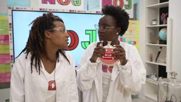 Kun je een scheet horen in de ruimte? | Schooltv