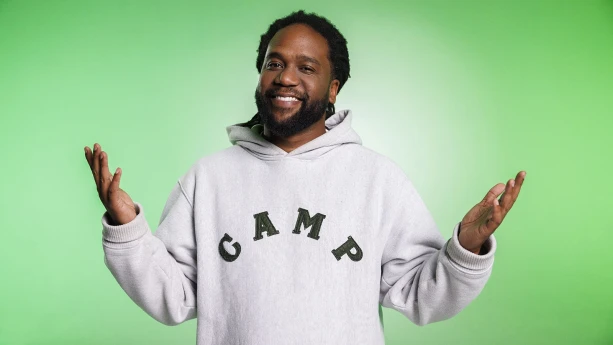 Wat is het verschil tussen een couplet en een refrein? | Schooltv